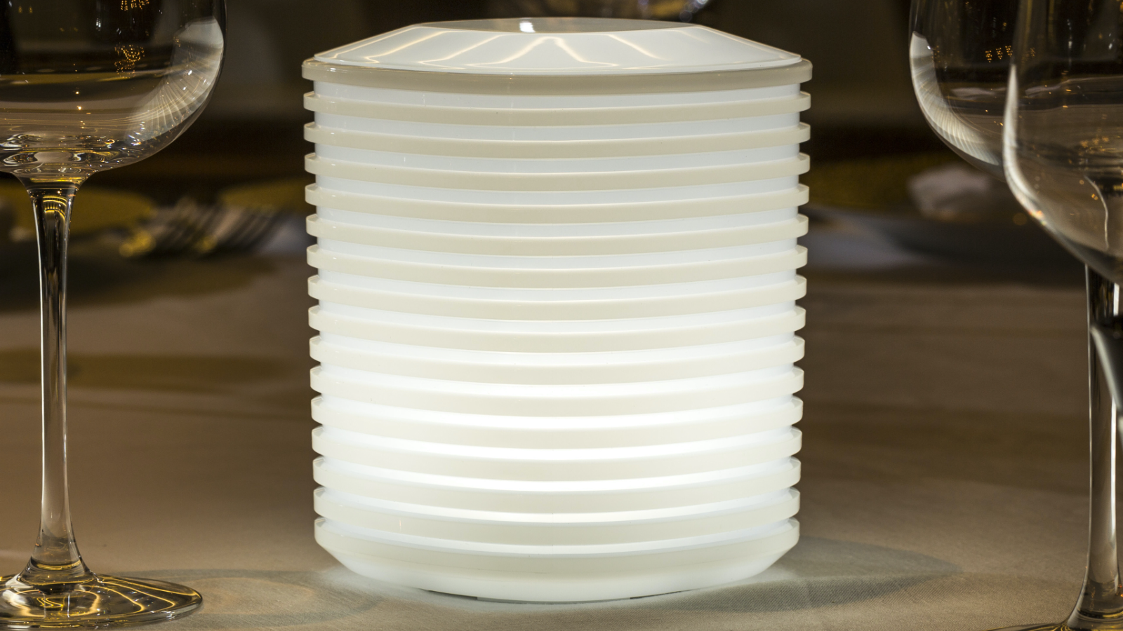 Lantern LED Table Lamp