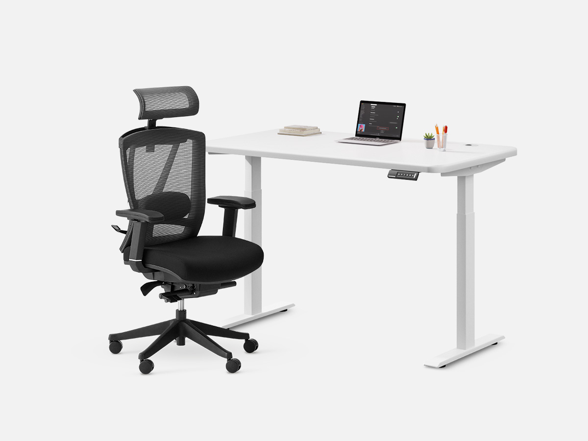 SmartDesk Core + ErgoChair Pro