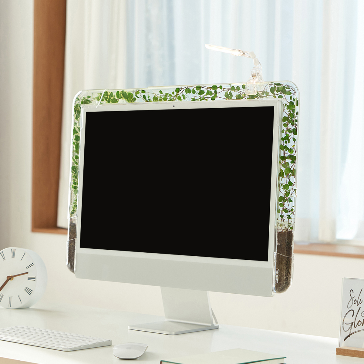 Vines that Grow Along the Monitor - Double MONITREE