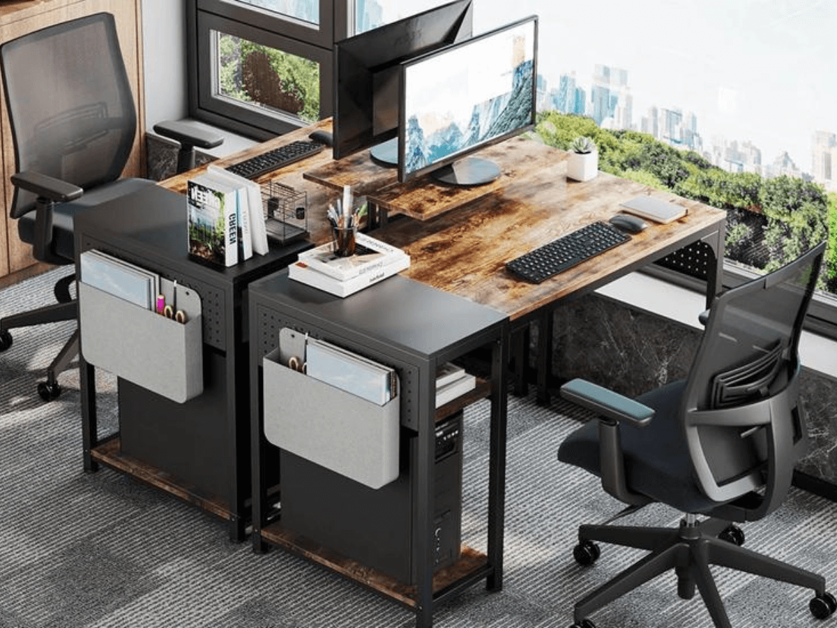 Office Computer Desk With Drawers and Shelves