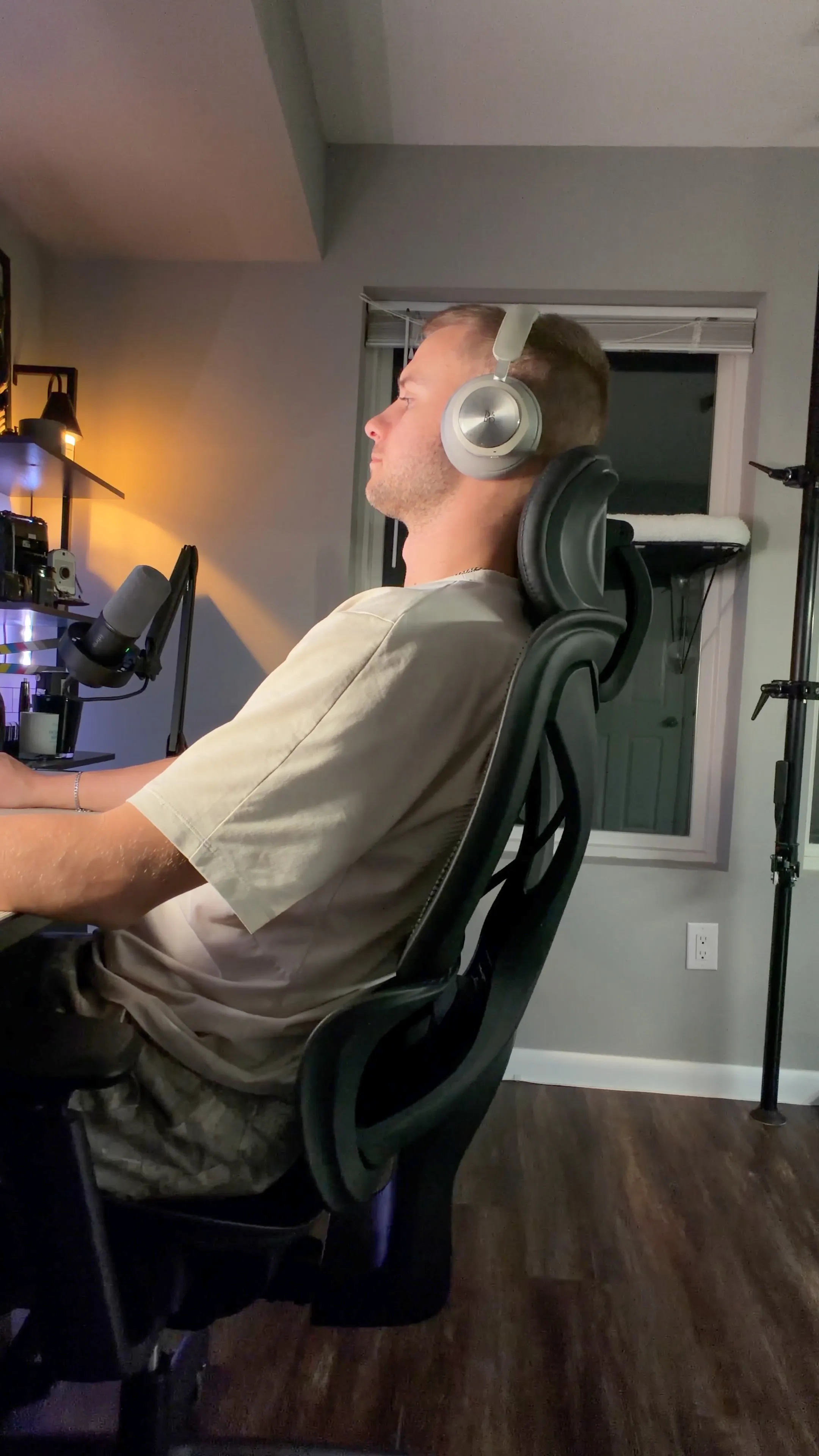Autonomous ErgoChair Core - Ergonomic Chair Designed for Your Spine