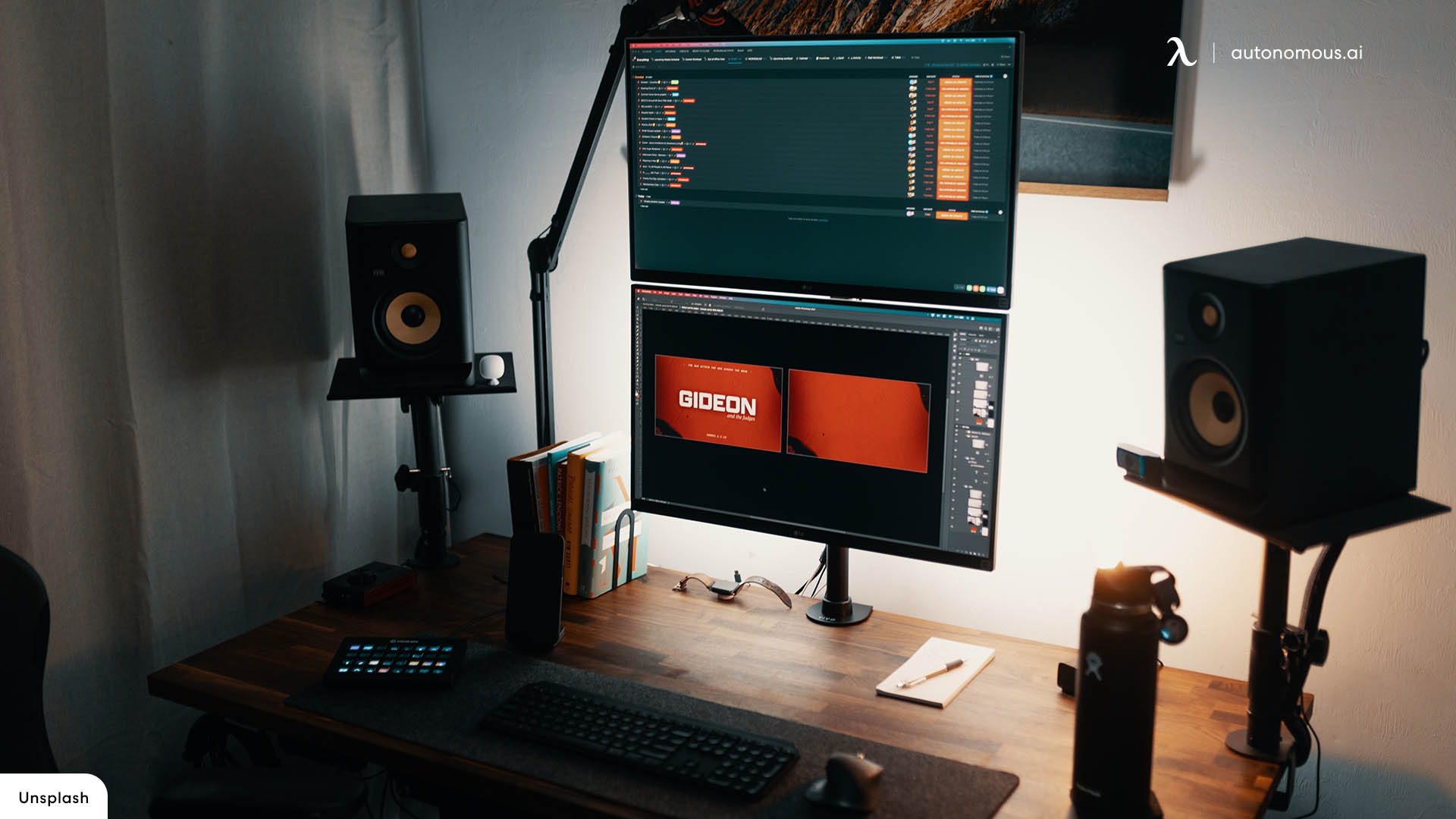 How A Stacked Monitor Setup Increases Workplace Efficiency How A Stacked Monitor Setup Increases Workplace Efficiency